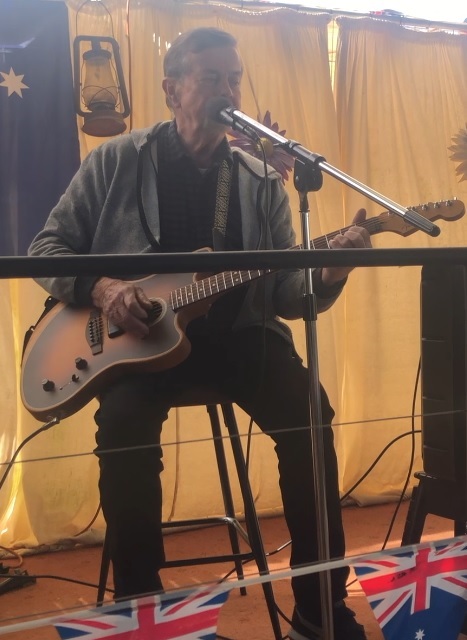 Solo – John Cleave Music Services